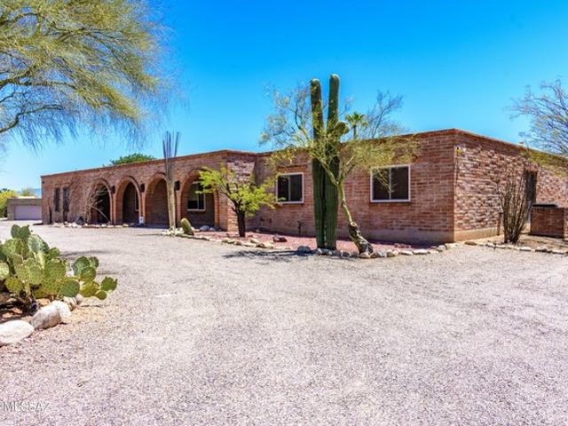 1300 E Via Entrada, Tucson, AZ 85718