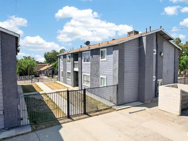 1300 Flower St, Bakersfield, CA 93305