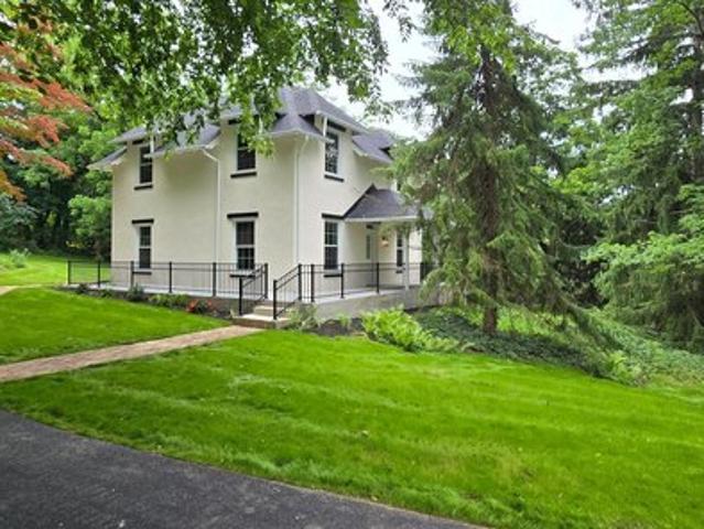 1300 Grantley Rd, York, PA 17403
