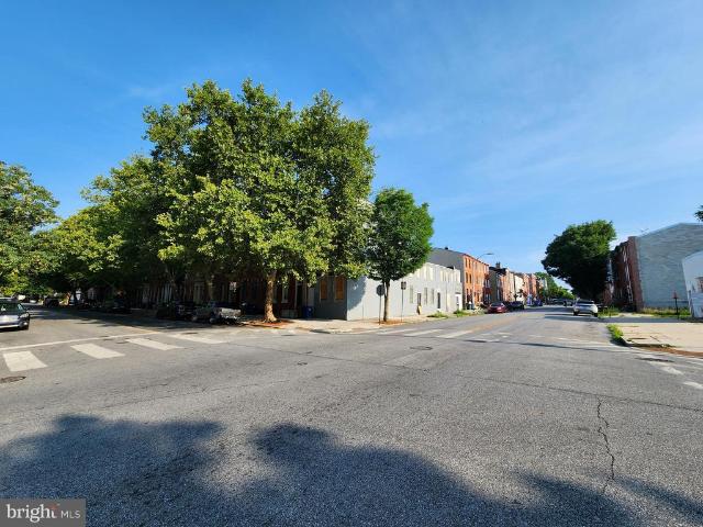 1300 Hollins Street