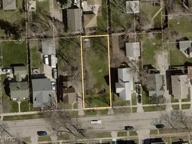 1300 Howard St, Port Huron, MI 48060