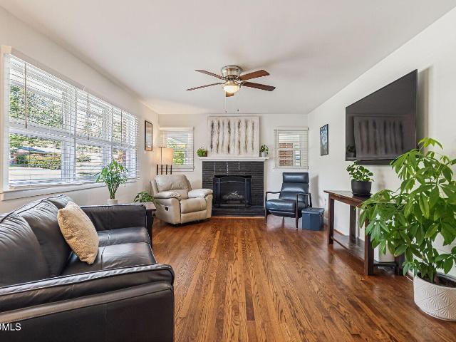 1300 Lakeside Drive