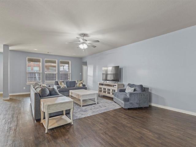 1300 Lawnview Drive