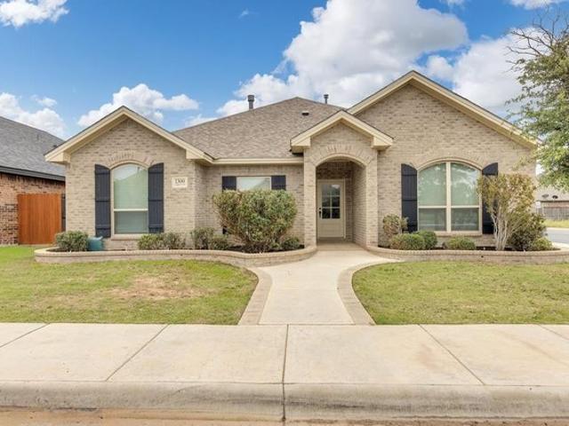 1300 Logan, Midland, TX 79705
