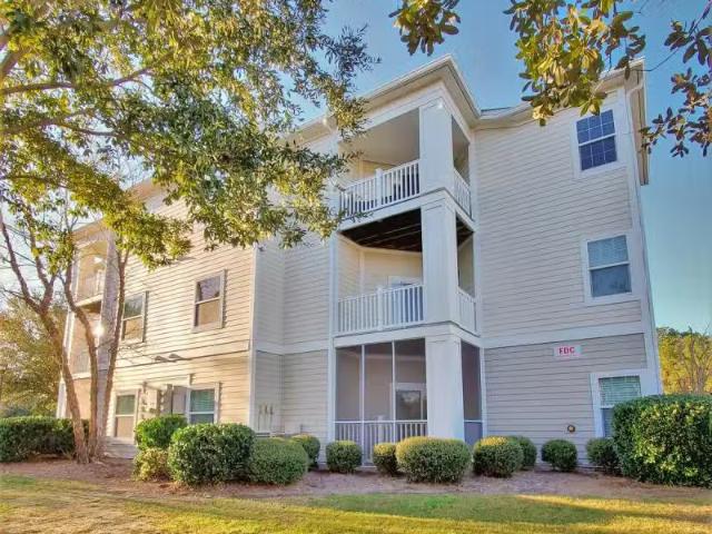 1300 Park W Boulevard, 1109, Mount Pleasant, SC 29466