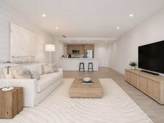 1300 Ponce De Leon Blvd Apt 815, Coral Gables, FL 33134