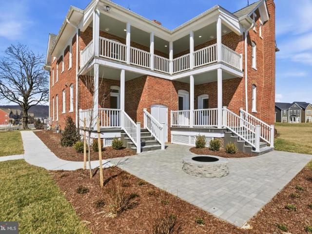 1300 Potomac View Parkway