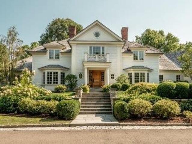 1300 Rock Rimmon Rd, Stamford, CT