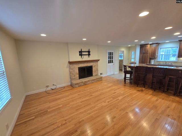 1300 Sunnythill Drive
