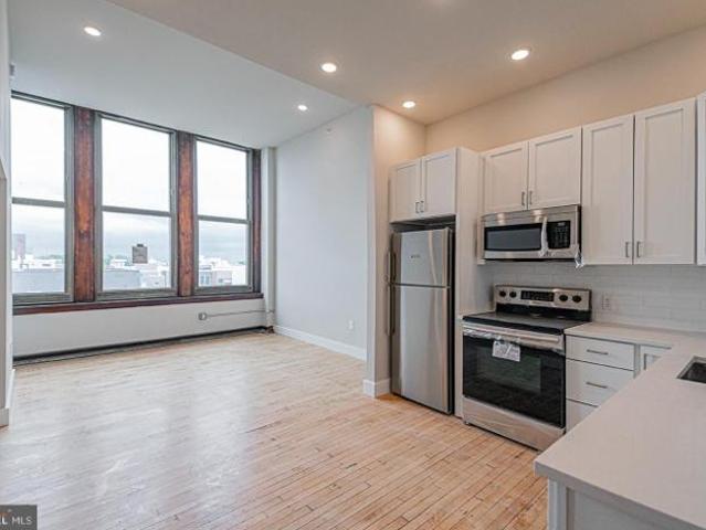 1300 S 19th St #UNIT 309 Philadelphia, PA 19146
