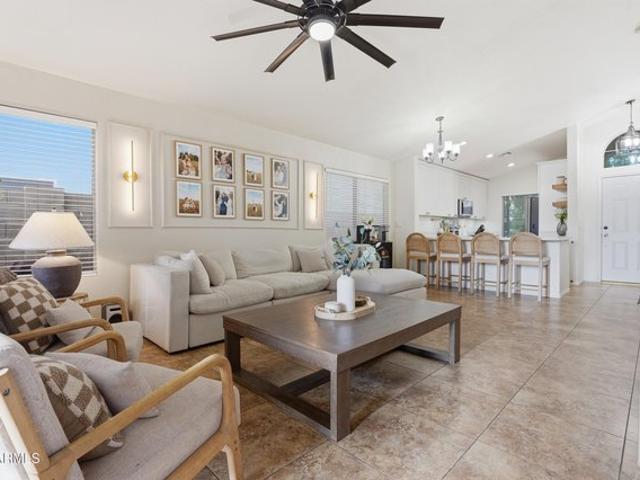 1300 S Heritage Dr, Gilbert, AZ 85296