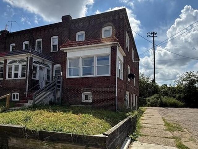 1300 S Merrimac Rd, Camden, NJ 08104
