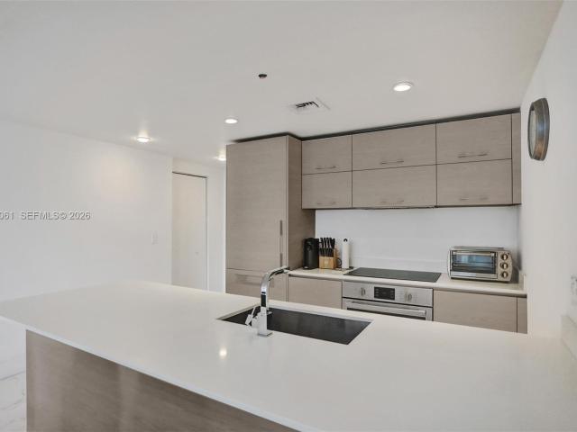 1300 S Miami Ave, Unit 3111, Miami, FL 33130 | MLS #A12003