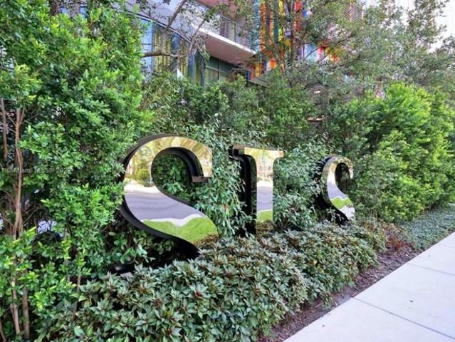 1300 S Miami Ave #1407 Miami, FL 33130