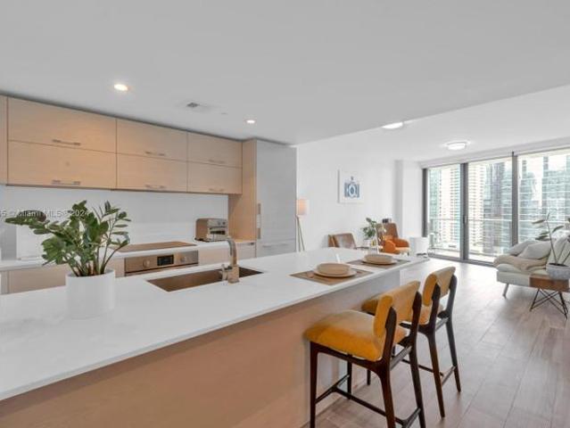 1300 S Miami Ave #1904, Miami, FL 33130