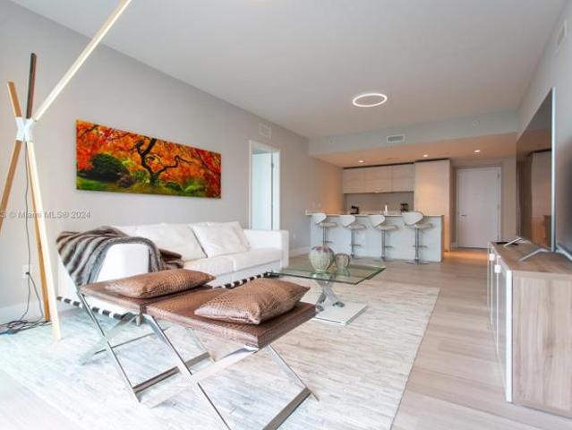 1300 S Miami Ave #2202, Miami, FL 33130
