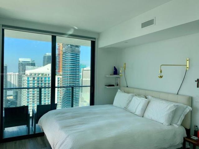 1300 S Miami Ave #4310 Miami, FL 33130