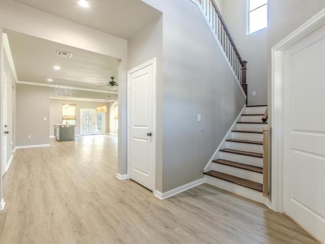 1300 Sleepy Hollow Road