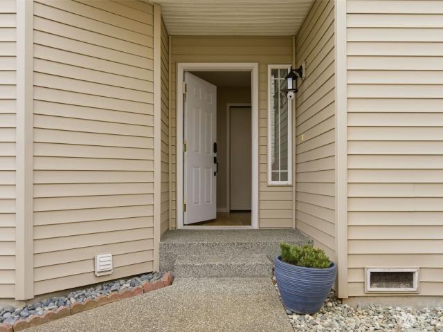 1300 th Avenue NE