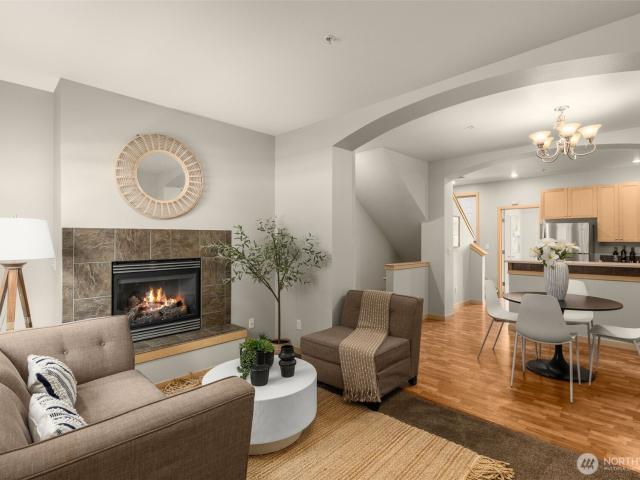 1300 th Avenue S # A106
