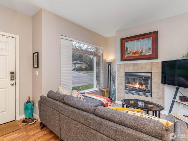 1300 th Avenue S # B114