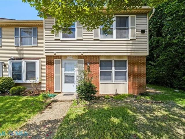 1300 Vanasse Ct, Hampton, VA 23666
