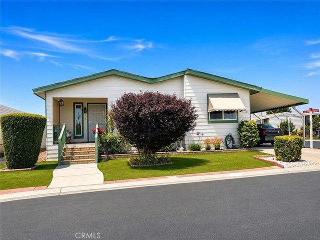 1300 W Menlo Ave Spc 107, Hemet, CA 92543