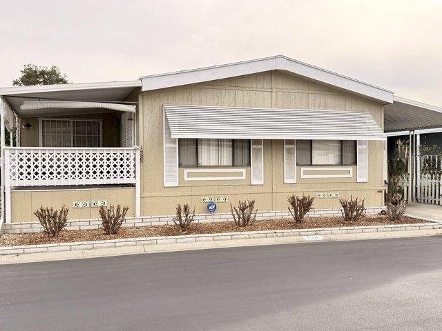 1300 W Menlo Ave Spc 138, Hemet, CA 92543