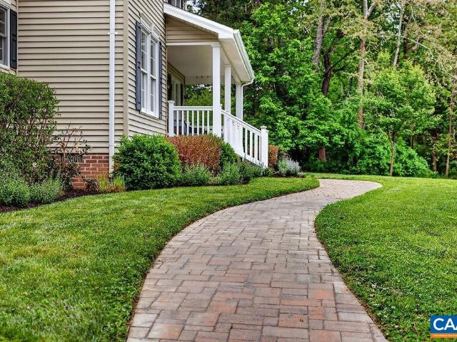 1300 west leigh dr