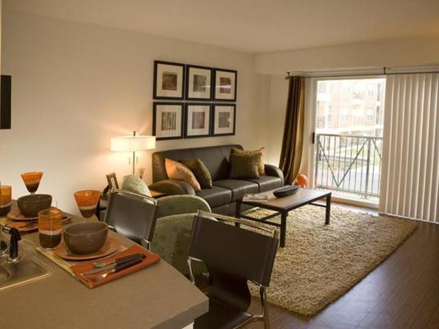$1300 / 1br 683ft² Pre leasing for Fall 2012. Awesome, NEW West Campus Apartments! 26th and Nueces