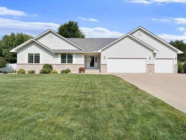 1300 26th St SW, Austin, MN 55912