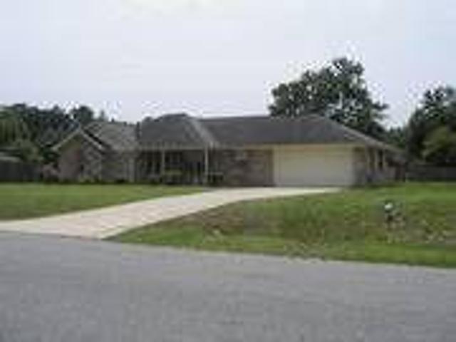 $1300 / 3br 2200ft² 124 Waters Ave Allenhurst, GA