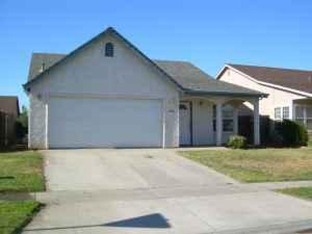 $1300 / 3br 2ba house Great Chico location Chico map