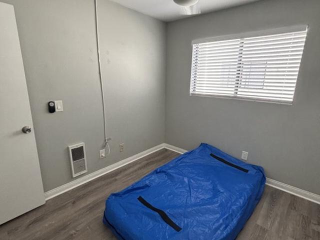 $1300+G&E Room 4 Rent in Hillcrest