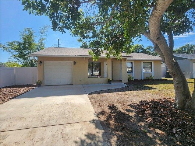 13010 Cumberland Dr, Largo, FL 33773