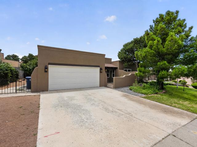 13012 Calle De Sandias NE