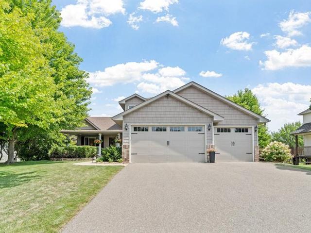 13012 Oakwood Dr, Rogers, MN 55374