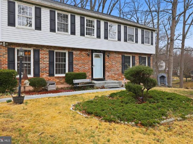 13012 Renfrew Circle