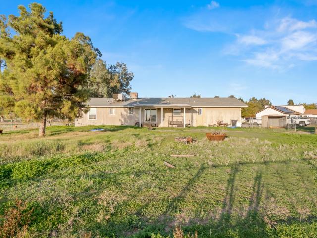 13017 Violet Ln, Clovis, CA 93619 | MLS #639580