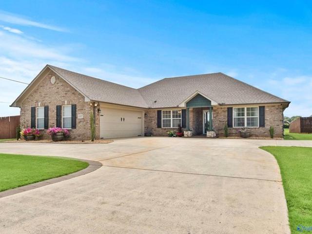 13017 Arbor Rdg, Madison, AL 35756