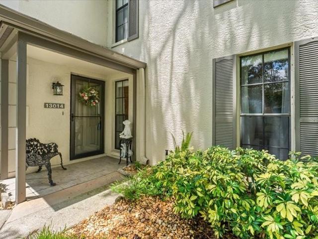 13014 Village Chase Cir, Tampa, FL 33618