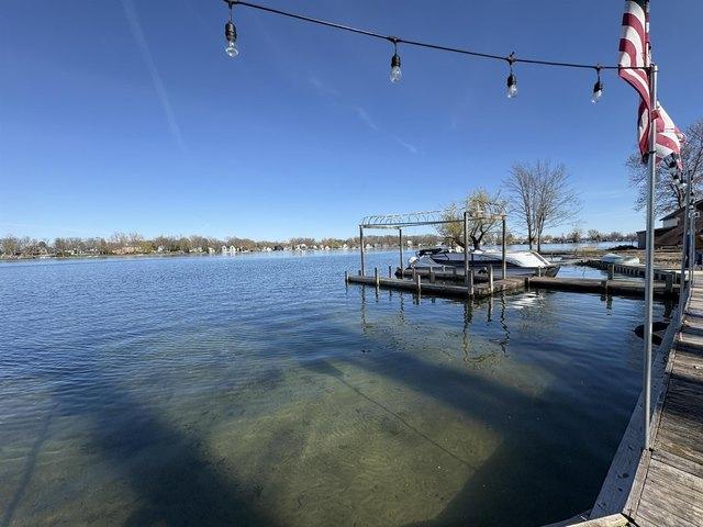 13014 Fenton St, Fenton, MI 48430