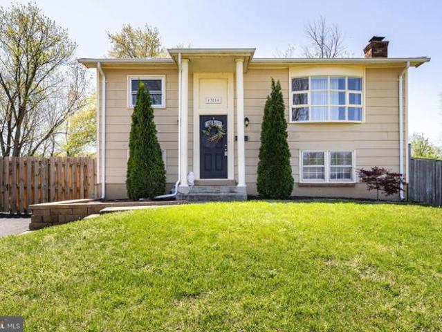 13014 Kenmar Dr, Woodbridge, VA 22193