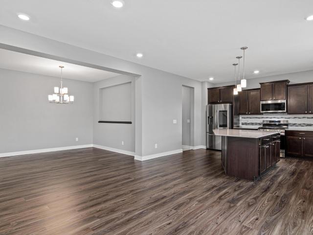 13014 Kissel Court NE
