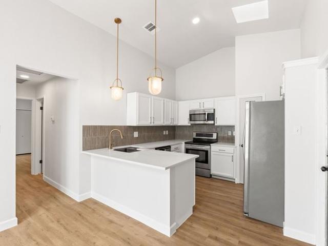13018 Brook Garden Ln, San Antonio, TX 78232