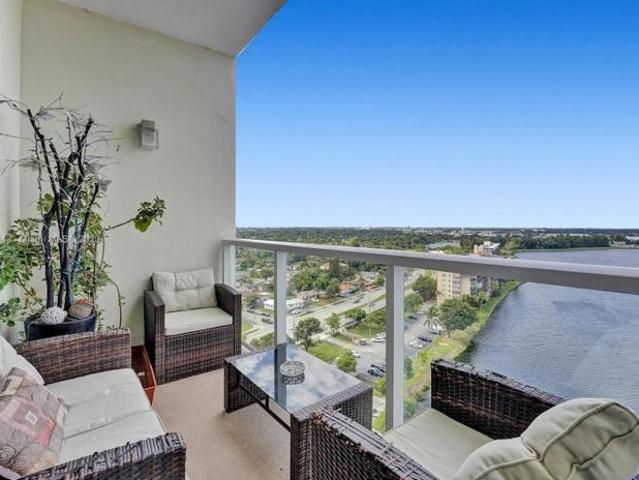 1301 Miami Gardens Dr NE #1722W, Miami, FL 33179