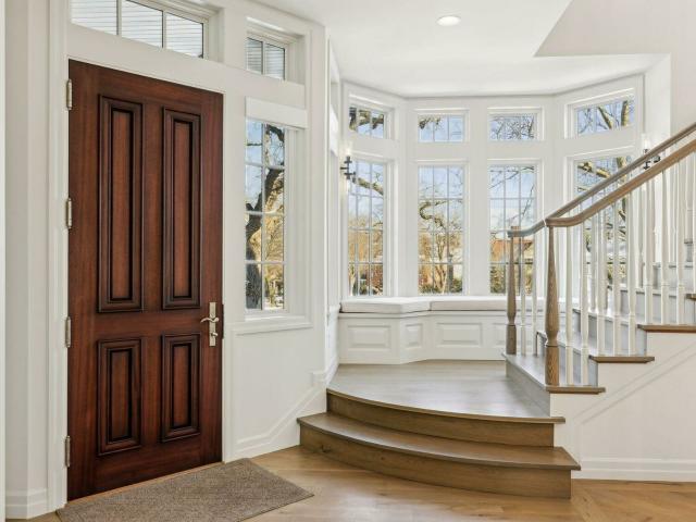 1301 Mount Curve Avenue, Minneapolis, US, MN