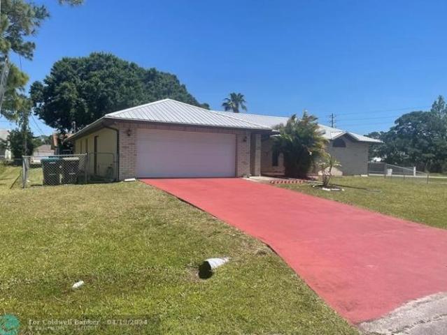 1301 NW Ladson, Palm Bay, FL 32907