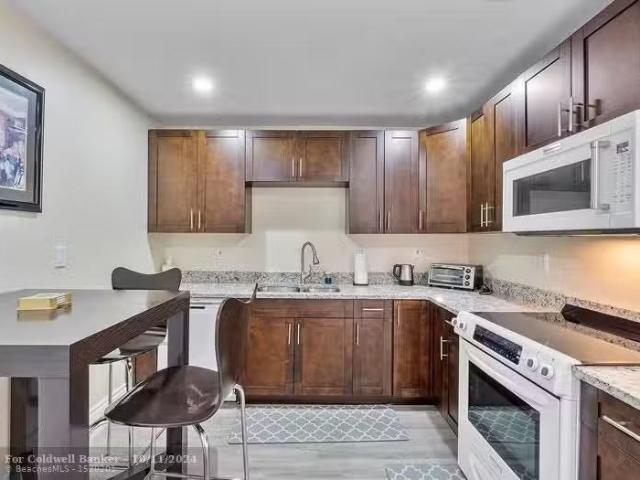1301 NW 58th Ave #2, Lauderhill, FL 33313 MLS F10466088
