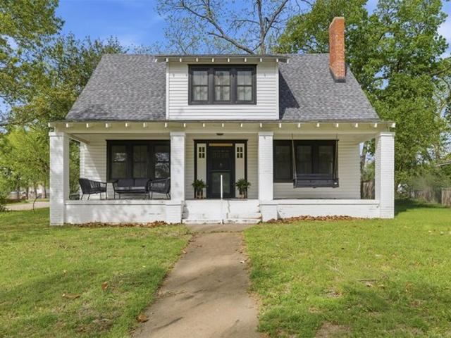 1301 N 3rd Ave, Durant, OK 74701